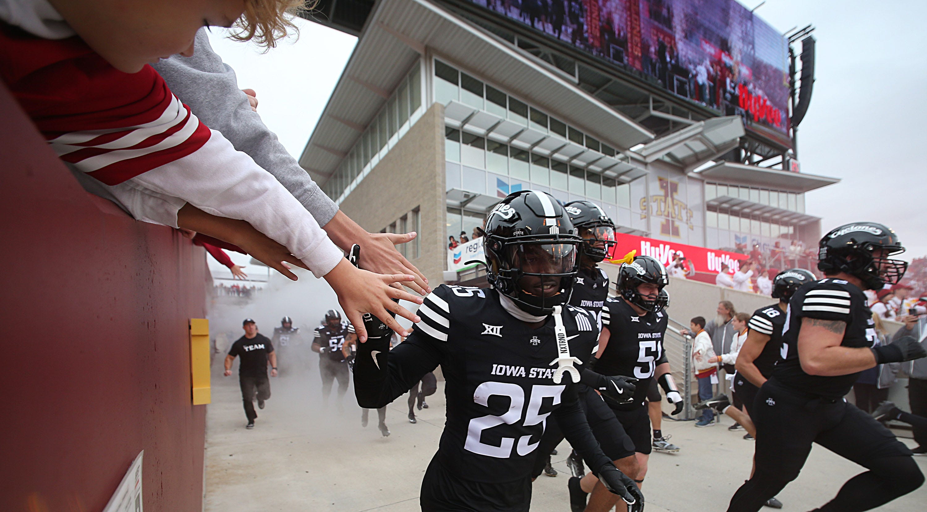 Big 12 football Week 10 predictions, ESPN matchup predictor's picks ...