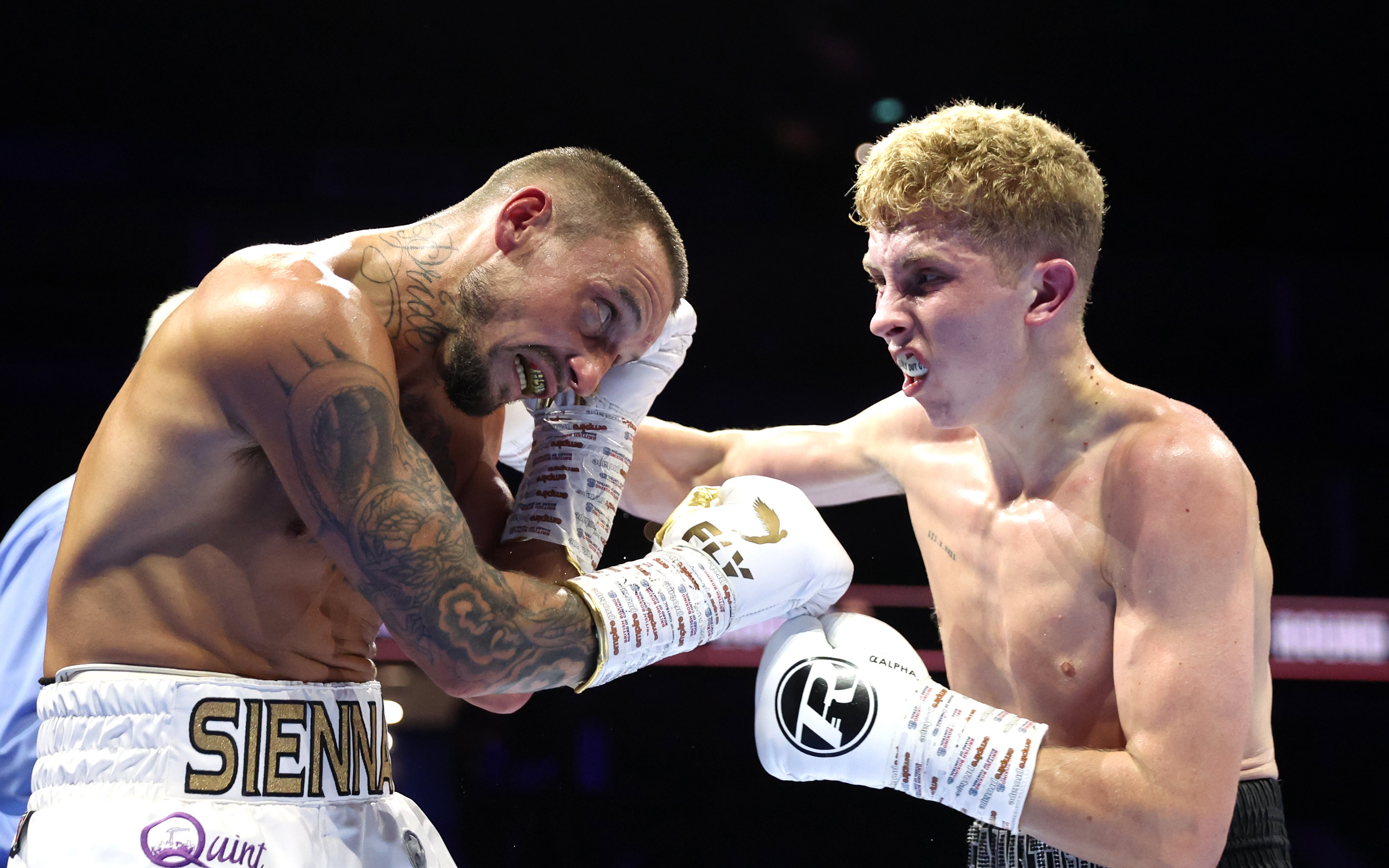 Parker vs Wardley LIVE: Boxing result, fight stream, latest updates and ...