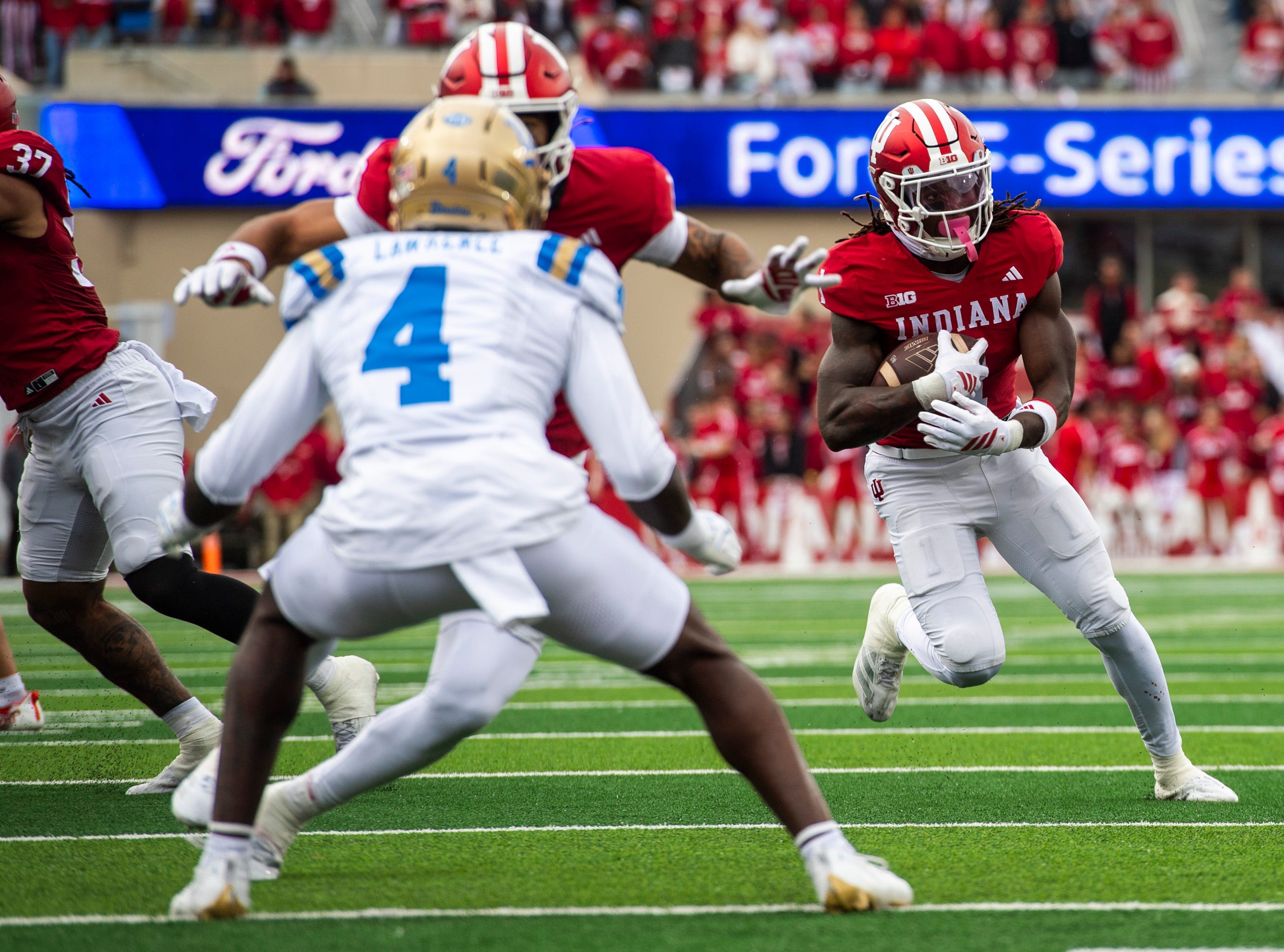 Indiana football vs UCLA final score, recap: Defense disrupts Nico ...