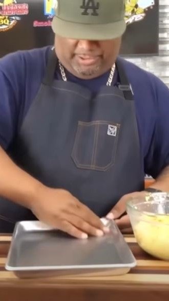 Master the Art of Cooking Hot Water Cornbread in a Cast Iron Skillet!