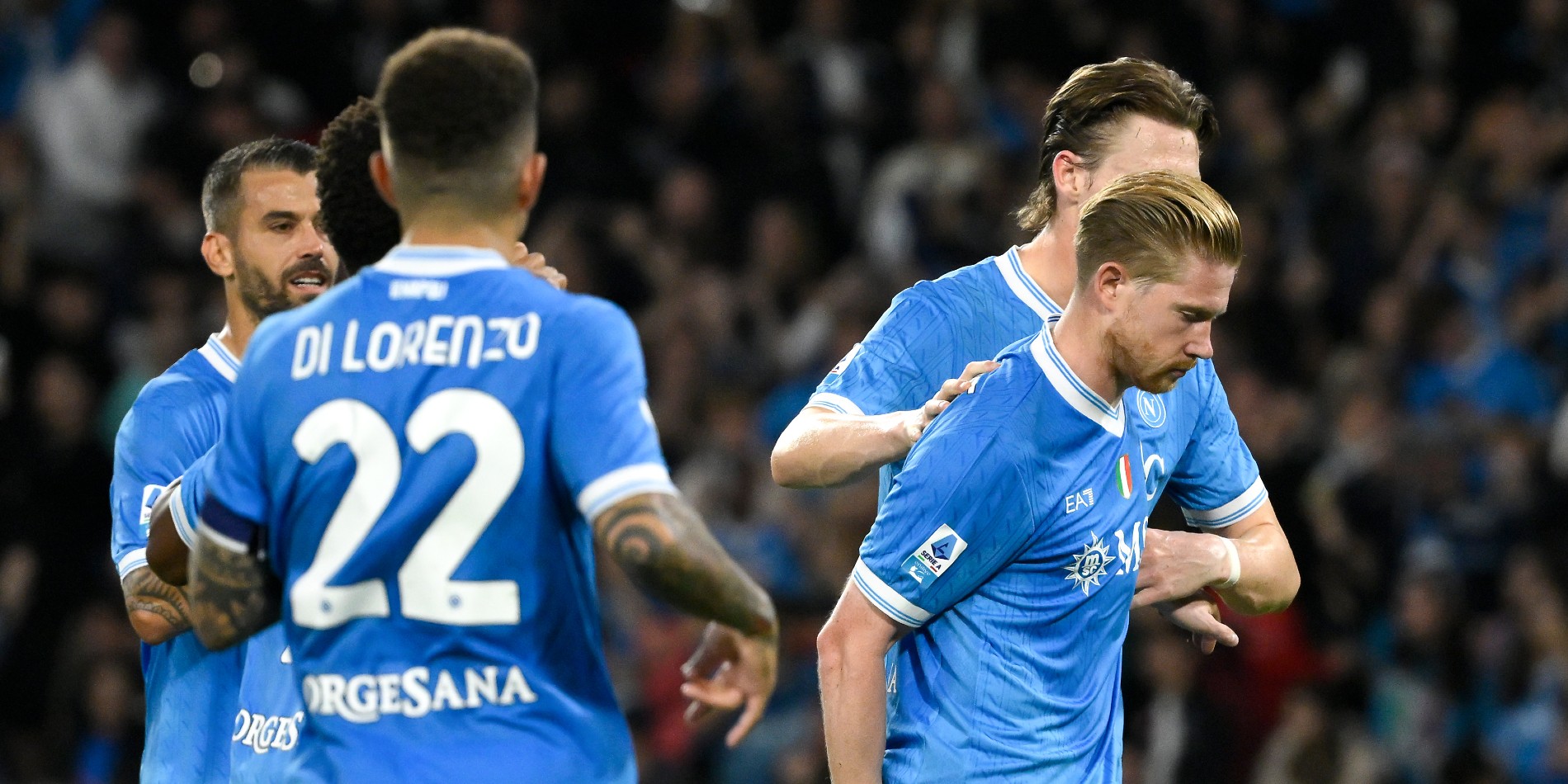 Napoli revancheert zich na debacle tegen PSV en wint Italiaanse topper