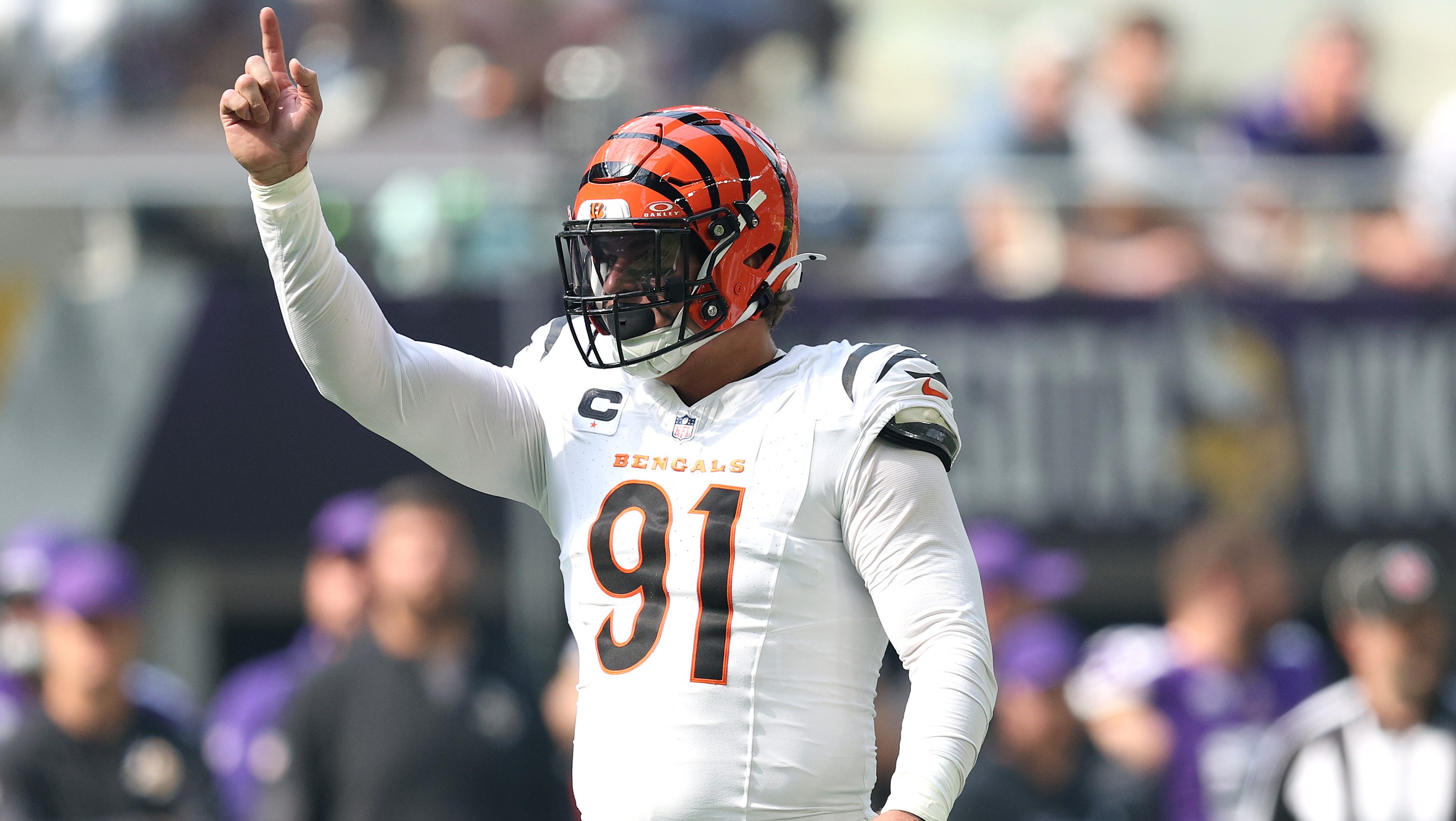 Bengals make final decision on DE Trey Hendrickson
