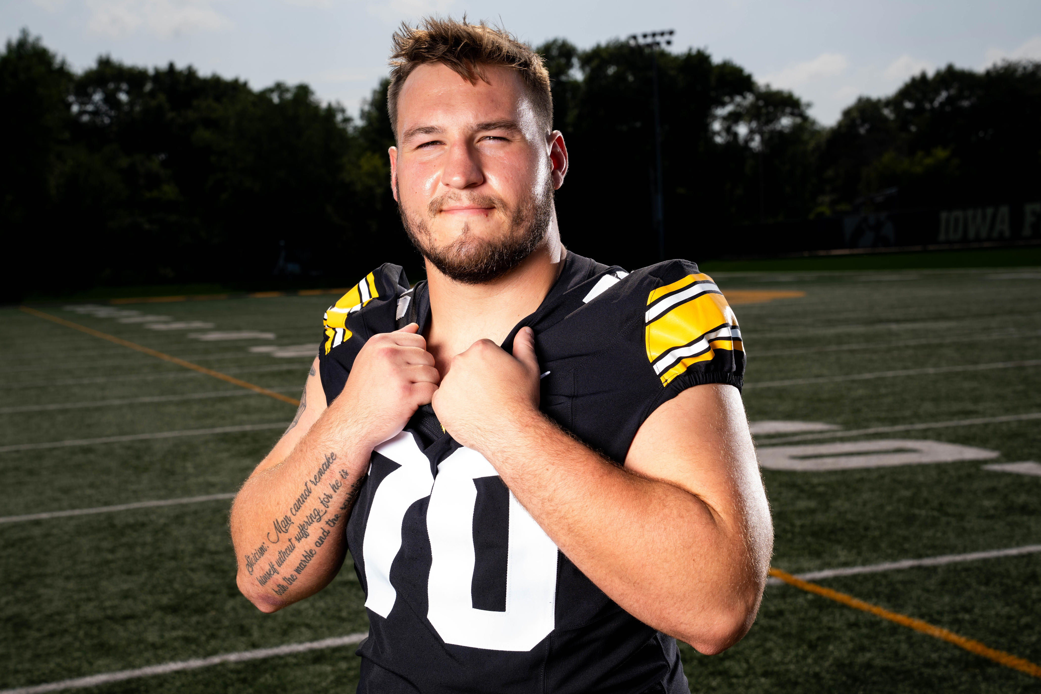 Iowa football shares positive injury updates ahead of Oregon game