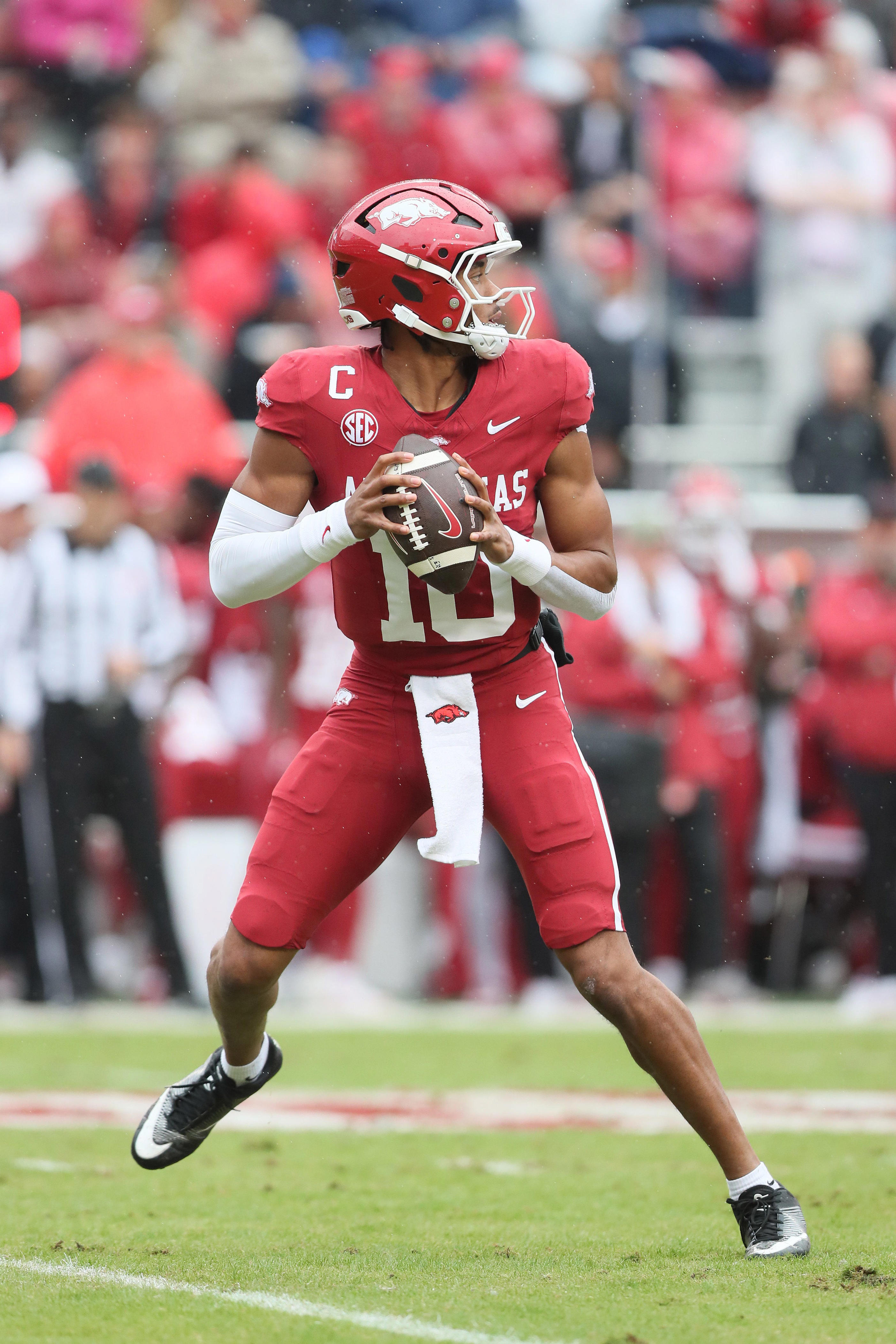 Arkansas football collapses vs Auburn in second half: Score, highlights