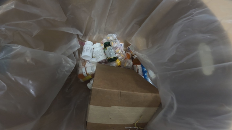 Quad Cities police collect unused, unwanted medications during National ...