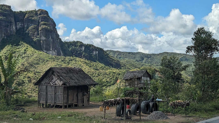 Madagascar’s tilted past: How two ancient rifts sculpted a living island