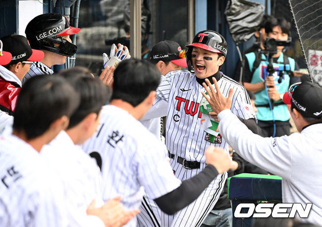 ‘대충격’ 한화, 24일 쉰 LG에 난타 당했다…박해민 홈런 빠던-신민재 3안타-톨허스트 QS, LG 8-2 완승→우승확률 73.2% [KS1 리뷰]