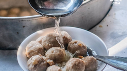 5 Bakso Legendaris di Bogor yang Wajib Kamu Coba, dari Tulang Rangu ...