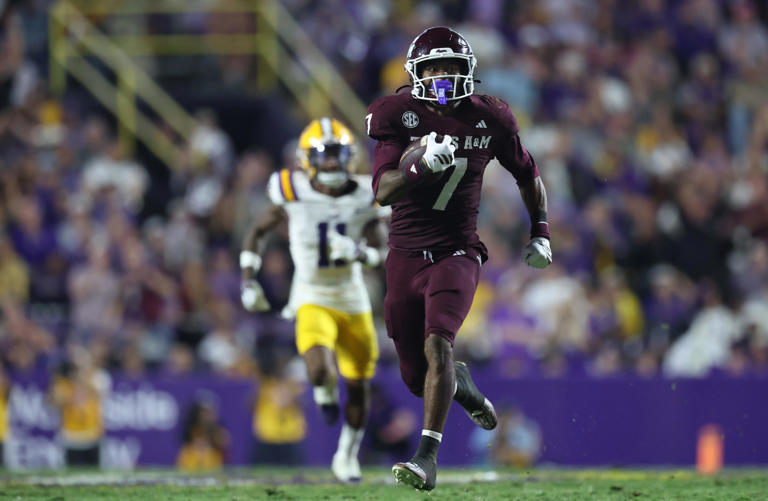 Texas A&M transfer WR sets regular season program record
