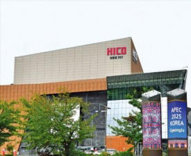 [APEC CEO 서밋]젠슨황·샘올트먼 등 CEO 1700명 경주 집결…韓기업 협력의 장 열린다