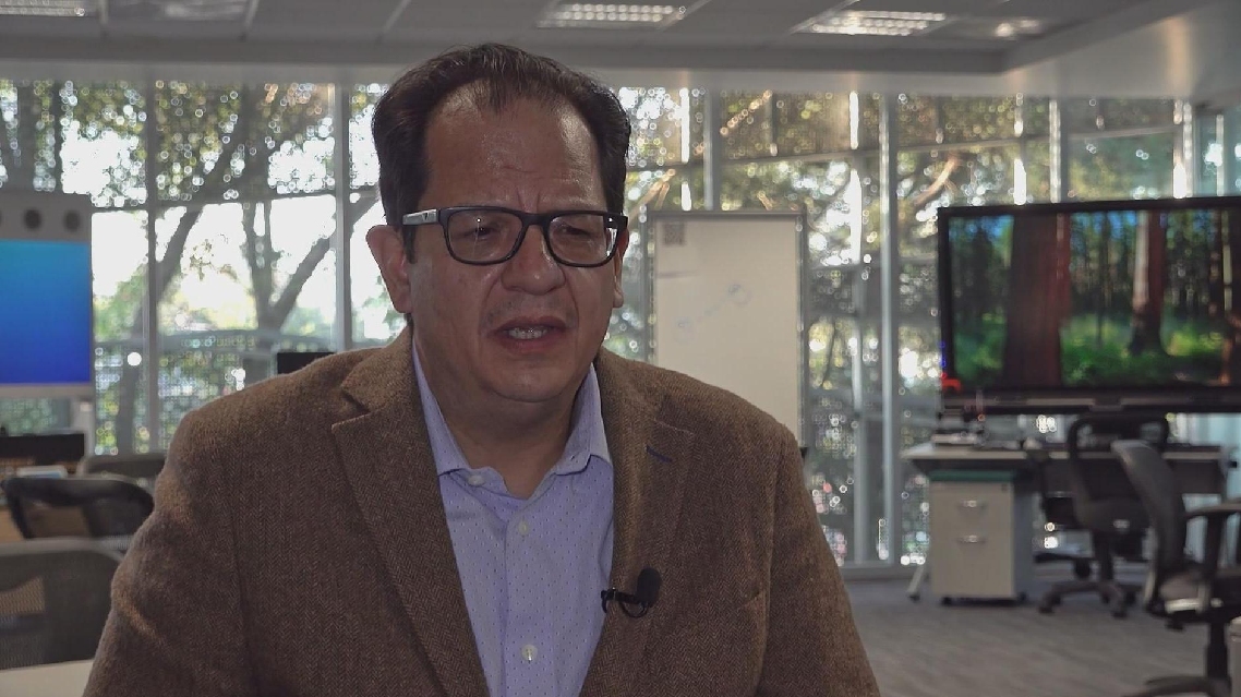 M?xico-XV Plan Quinquenal/Reacci?n/Acad?mico