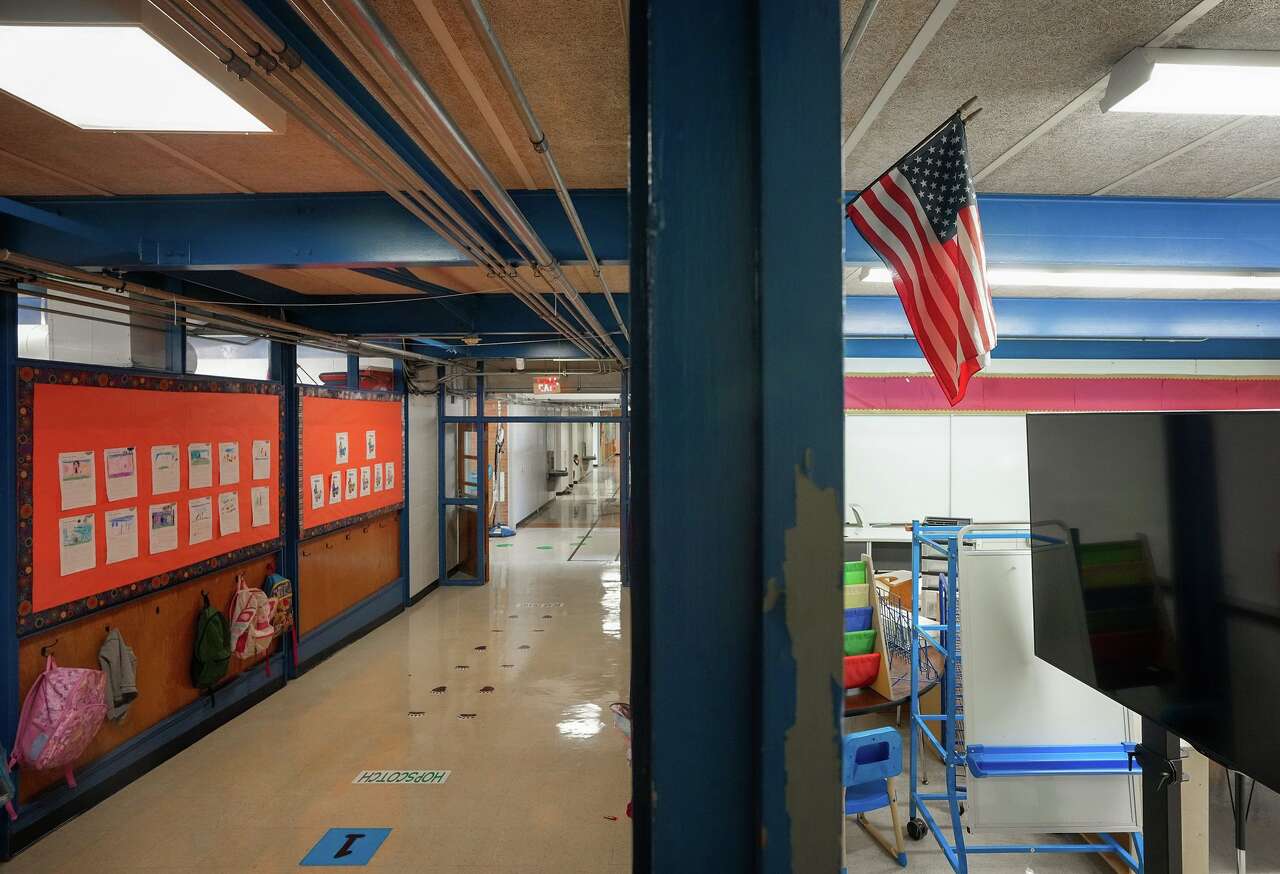 Mandatory Bible-based reading list flouts Texas parents' rights