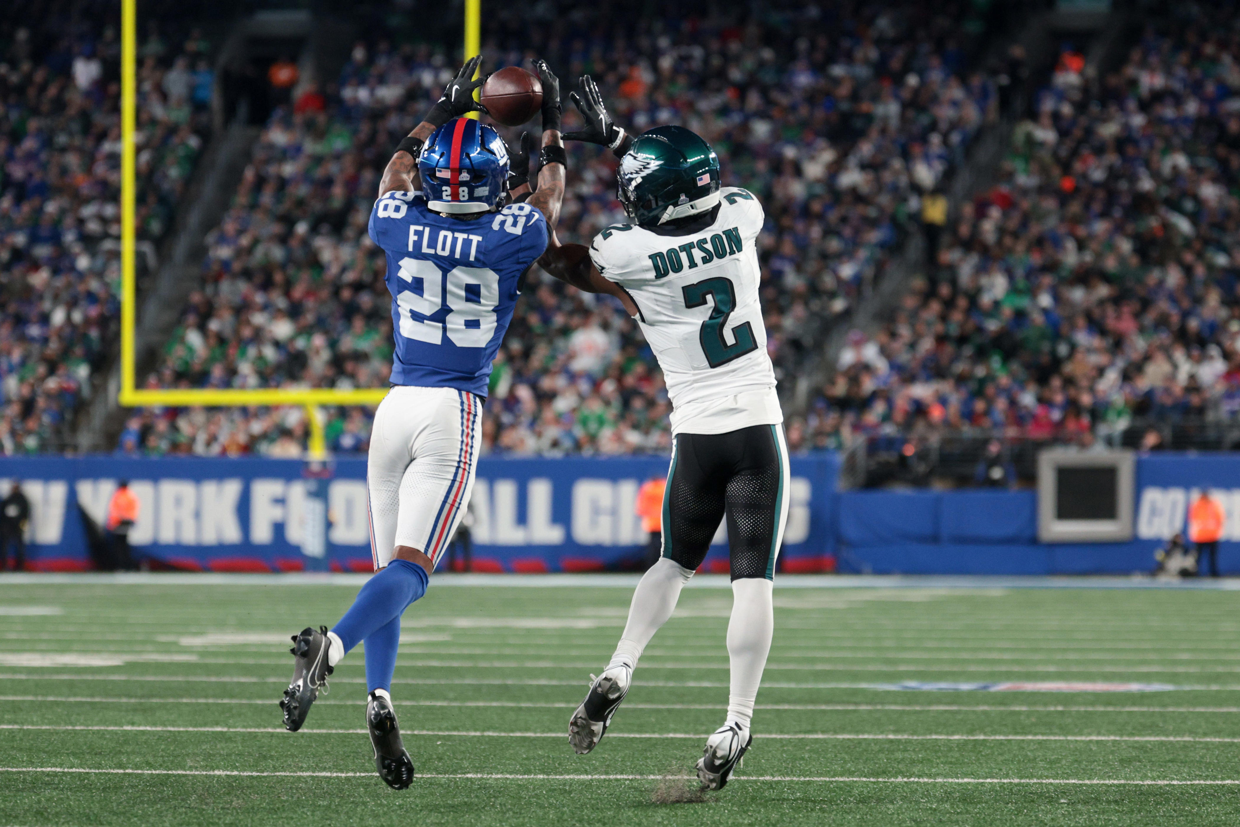 What channel is Eagles vs Giants NFL game today on TV? Start time ...