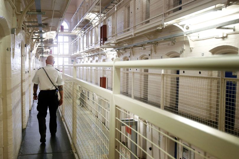 HMP Glasgow ‘years late’ as Scottish prison population hits record high