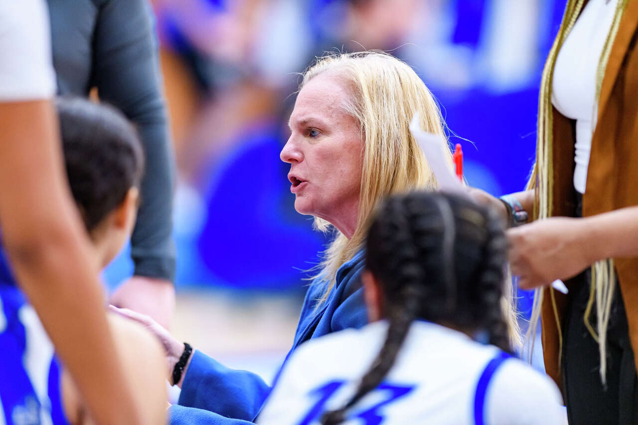 Former UConn star eager for first full season as CCSU women's coach