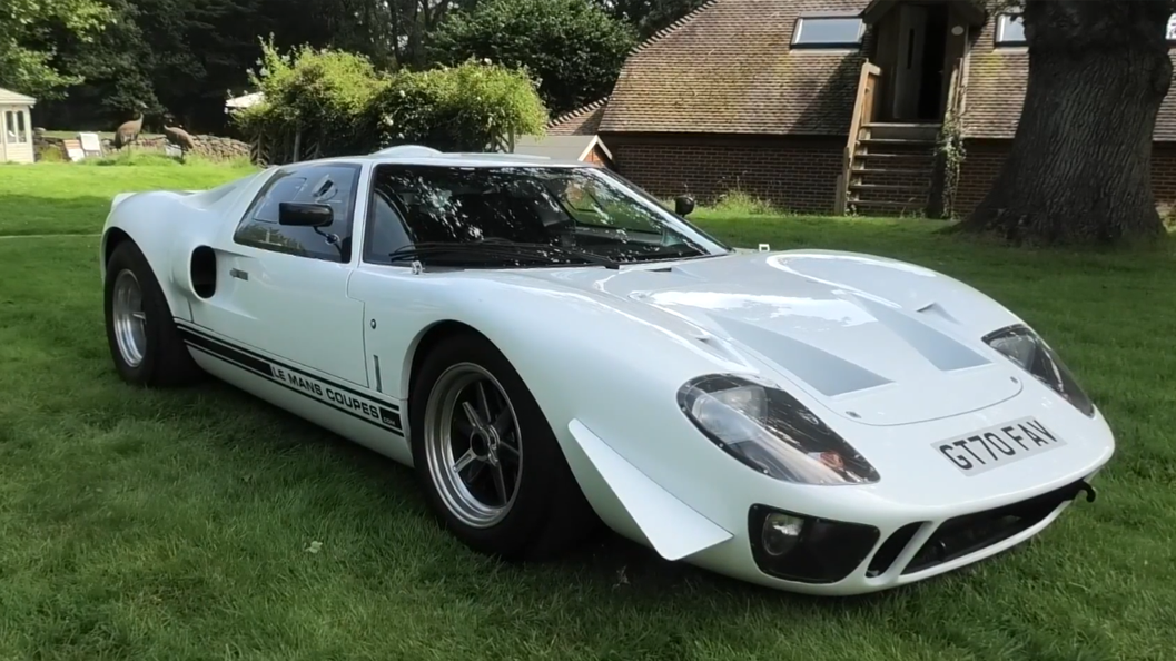 GT40 Experience – 7.0L V8 Power and Race Car Precision