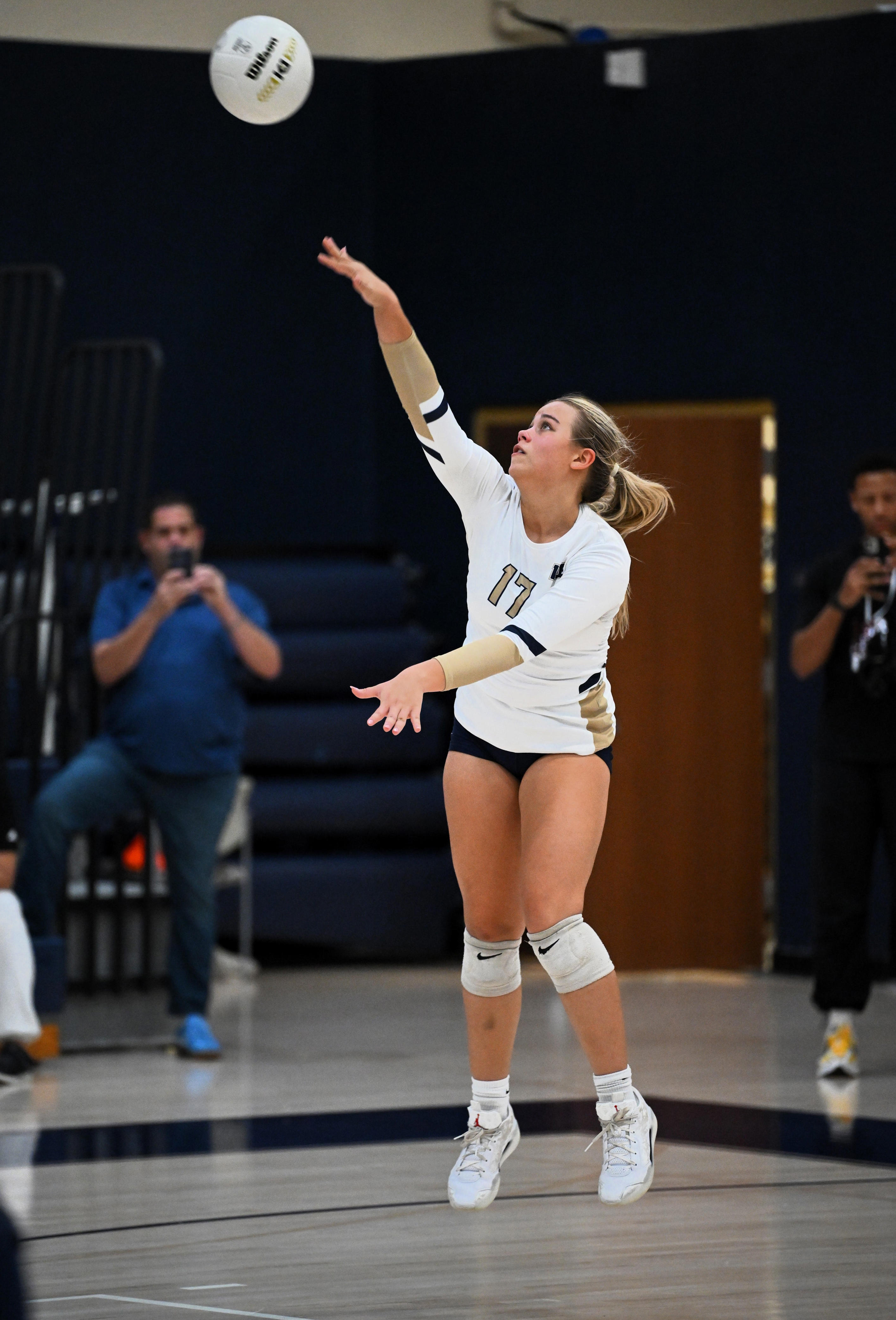 West Boca Raton volleyball dominates Everglades on the way to Class 6A ...