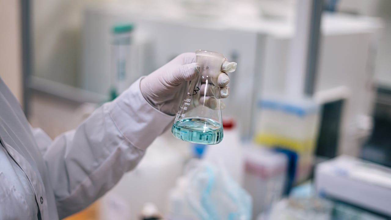 JPMorgan upgrades Recursion Pharmaceuticals, Inc. (RXRX) on FAP ...