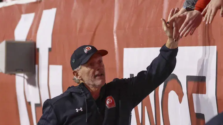 Utah hangs 'half a hundred' on Baylor, moves to 8-2