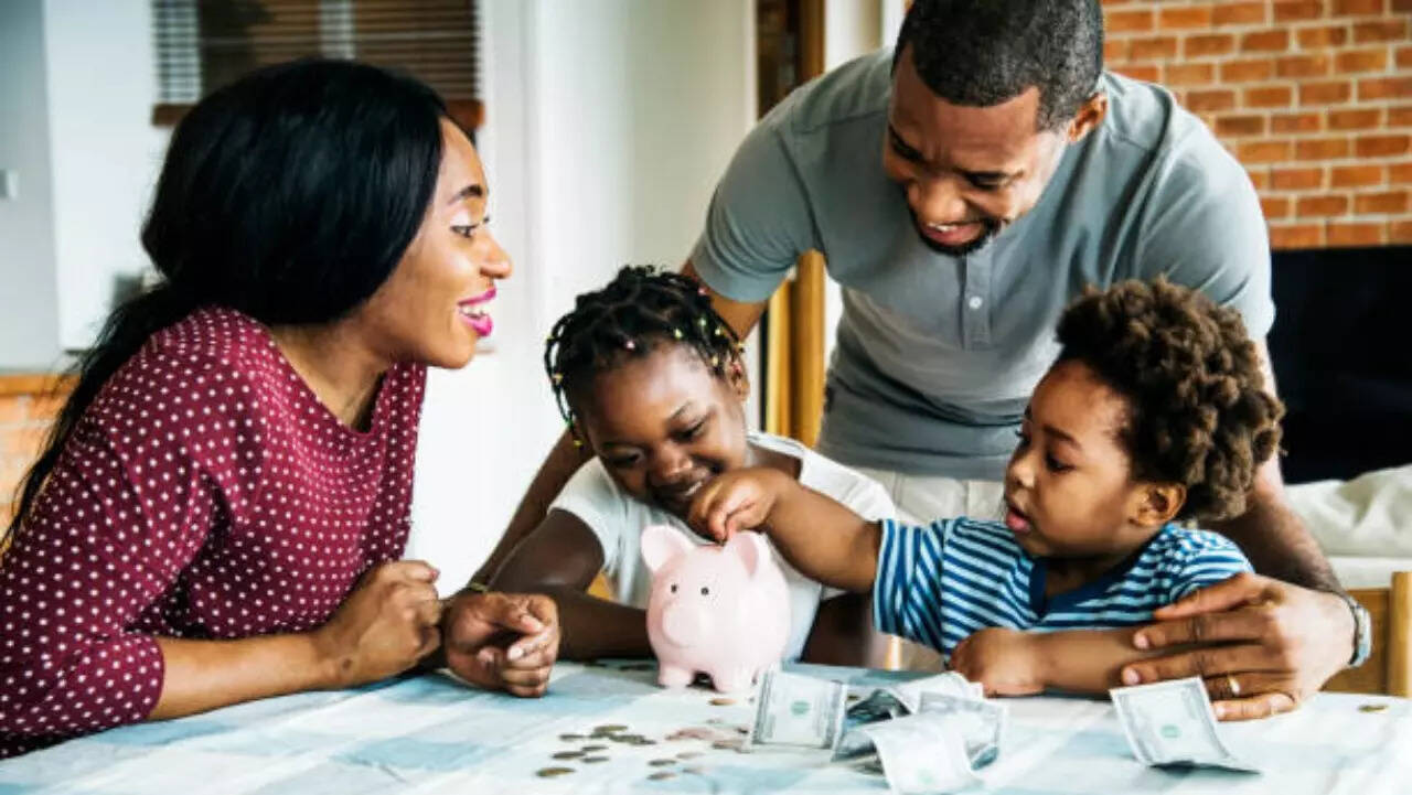 How to teach your kids the value of money, even before their teens