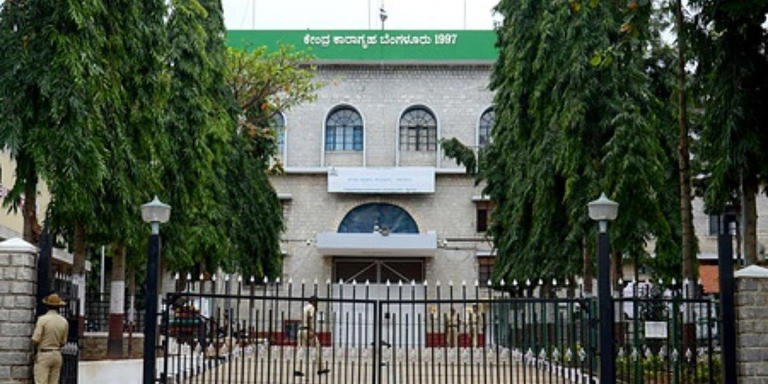 Bengaluru prison warder held for smuggling phone inside jail