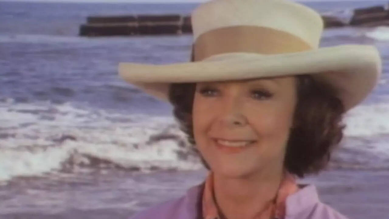 'Lost in Space' star June Lockhart passes away at the age of 100