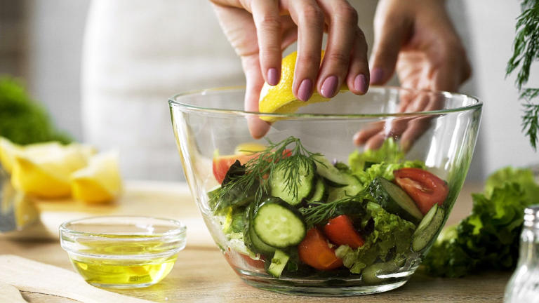 Are you setting the wrong nutrition goals every year? Dietitian shares ...