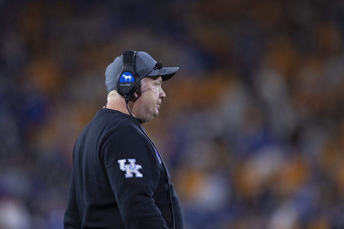 ‘It's not acceptable.' What Mark Stoops said after UK football's loss ...