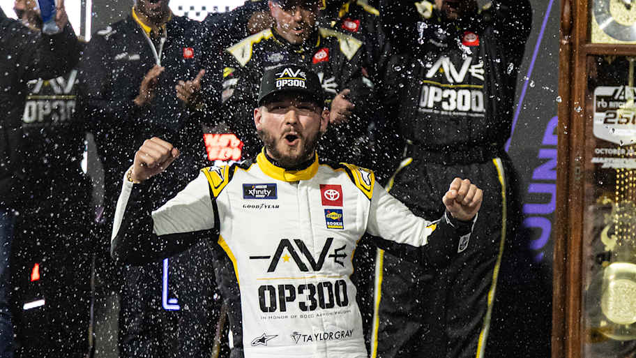 Taylor Gray Still 'Not Cool' With Sammy Smith Despite Clean Battle