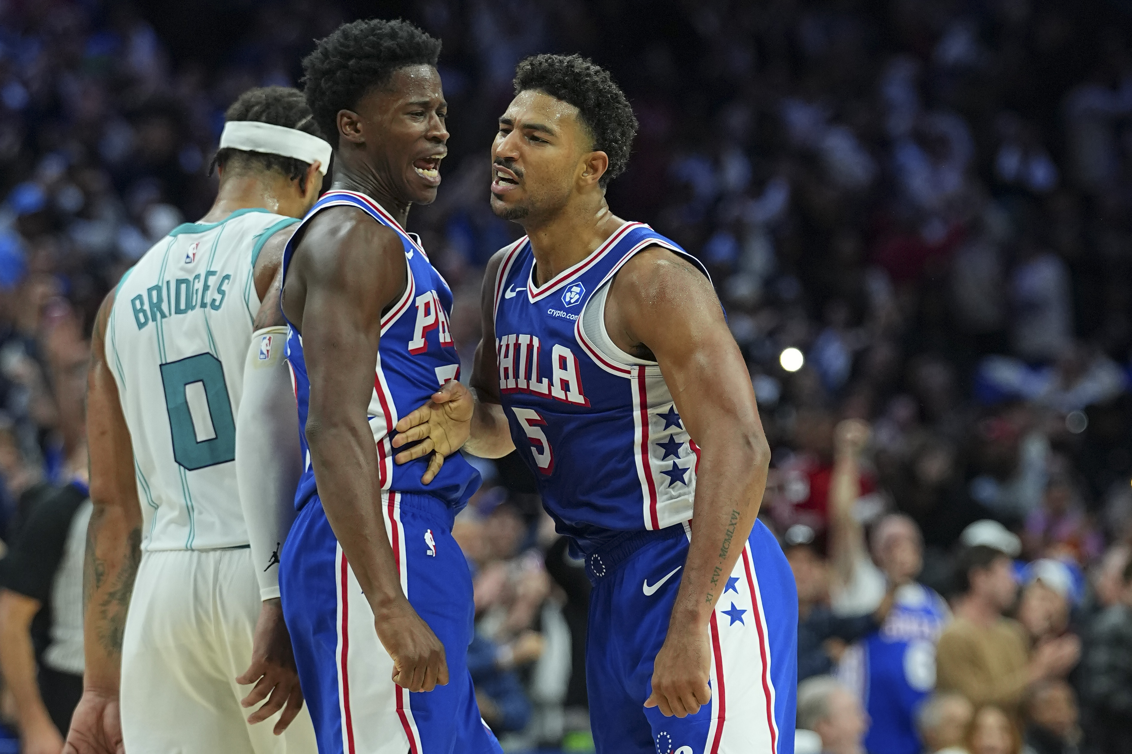 Sixers Bell Ringer: Another thrilling last-minute win for our 2-0 Sixers