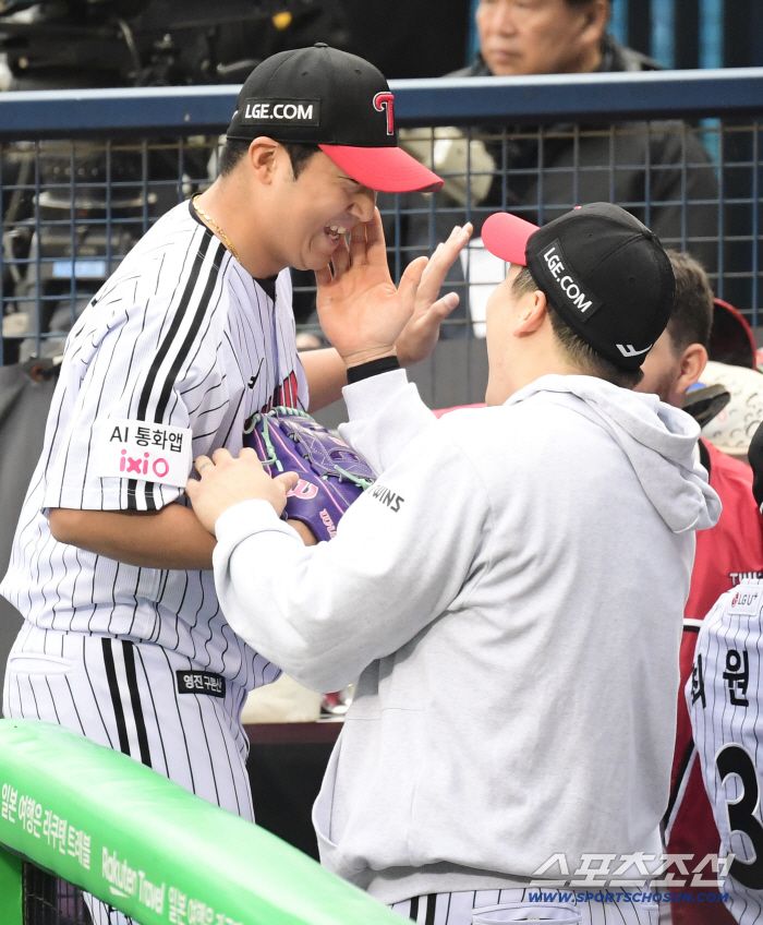 Coach Kim Kwang-sam, pretty Song Seung-gi, pitch is perfect