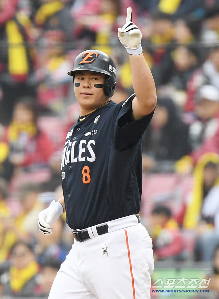 Roh Si-hwan's timely RBI hit