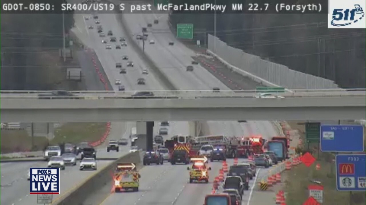 GA 400 SB lanes closed due to "traffic investigation"