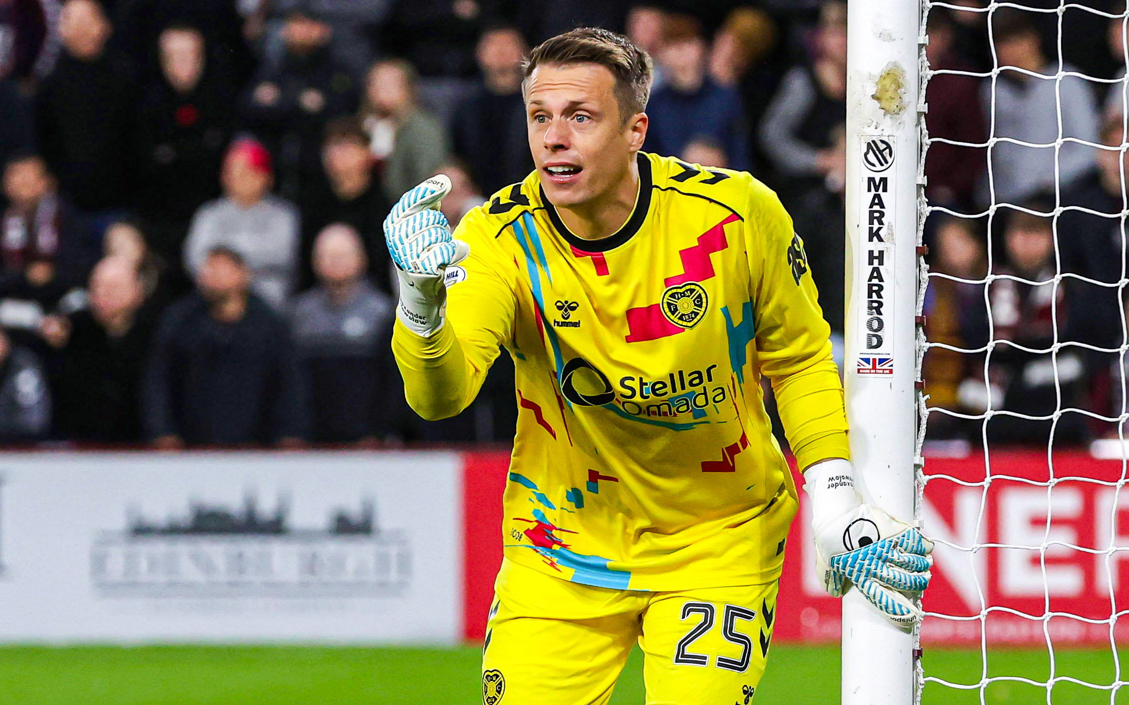 Hibs 3-2 Hearts: Report and player ratings, late chaos, stoppage-time drama