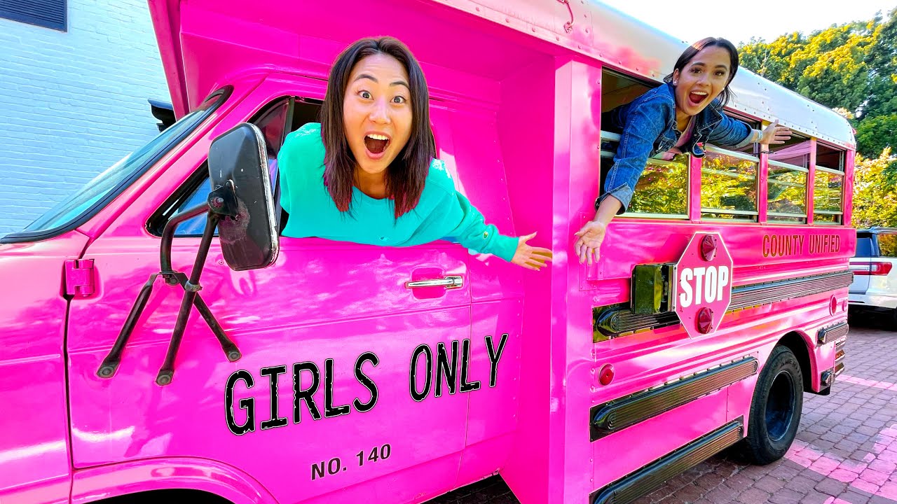 I turned a school bus into a girls lounge! 🎉