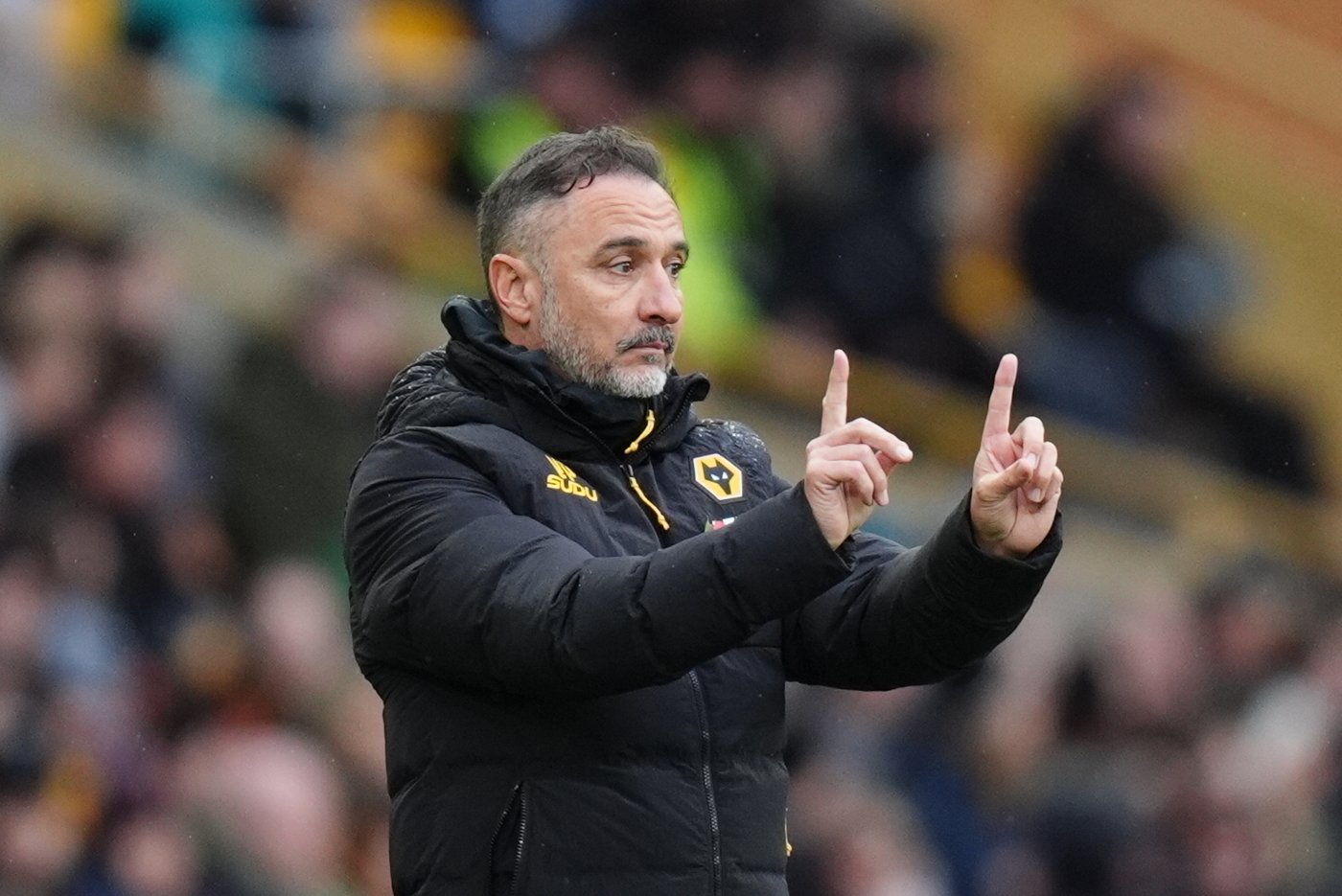 Wolves manager Pereira involved in heated exchange with own fans after ...