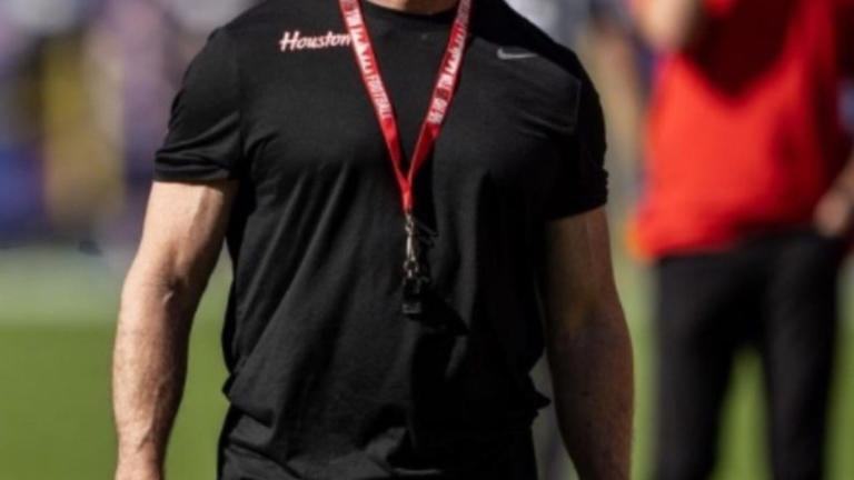 UH football strength, performance coach Kurt Hester dies after cancer ...