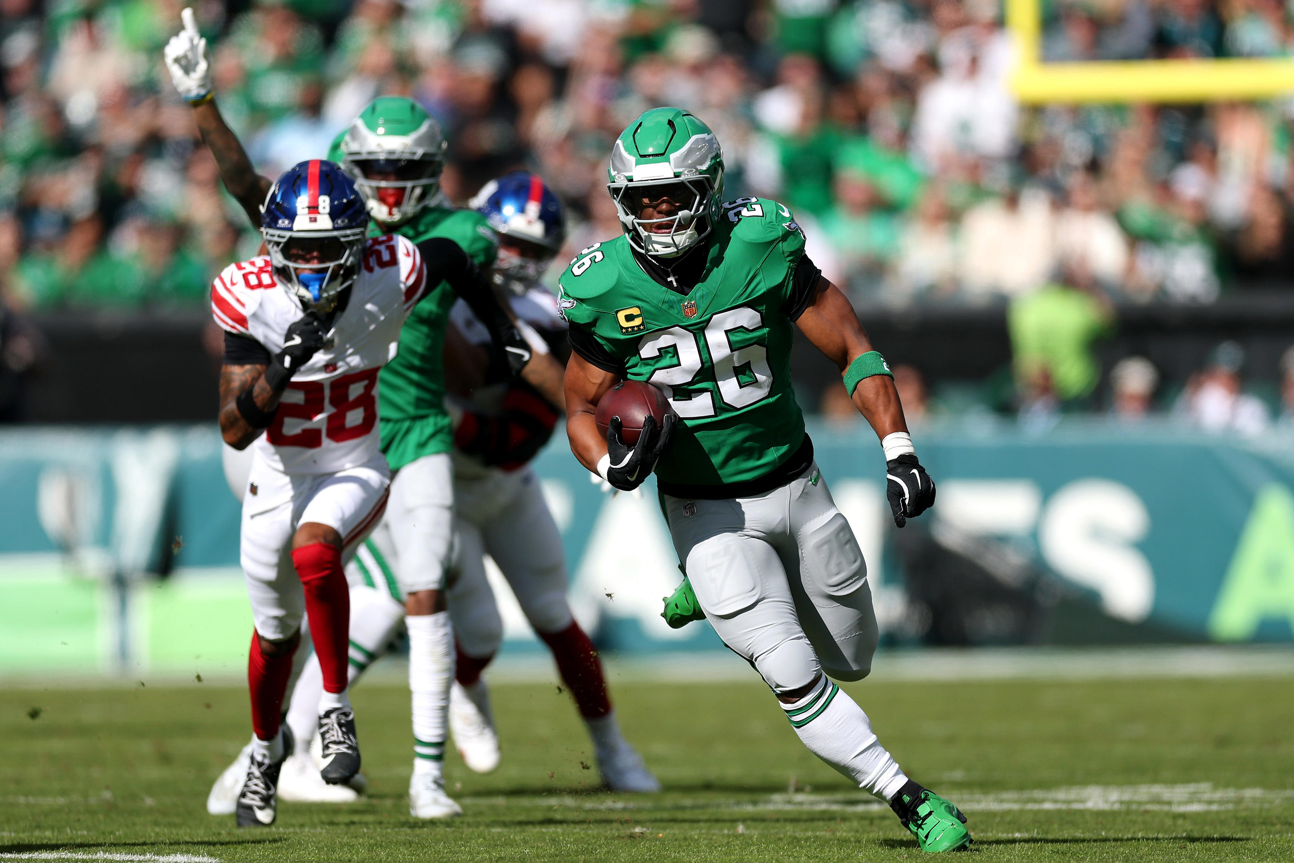 Eagles vs. Giants highlights as Philly, Saquon Barkley dominate NFL ...