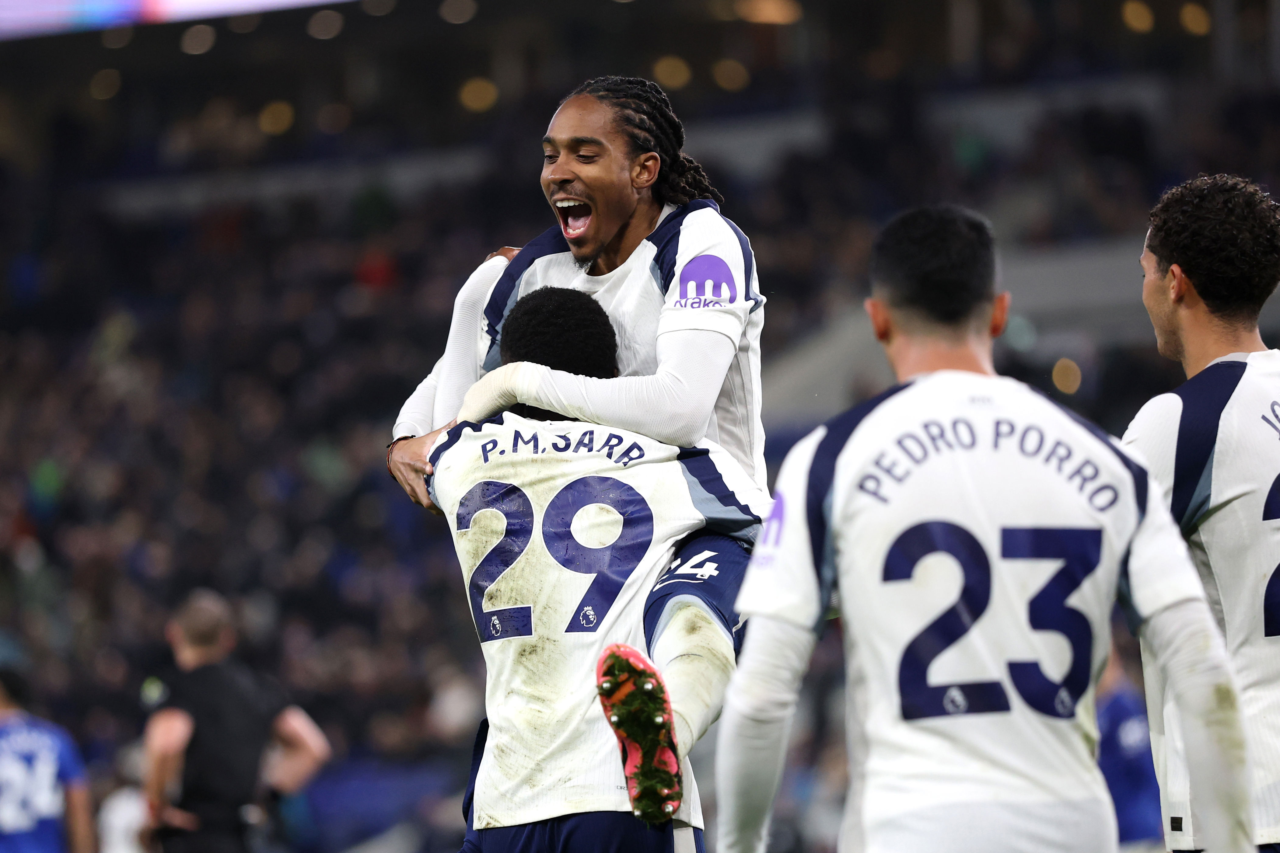 Everton 0-3 Tottenham Hotspur: Community Player Ratings