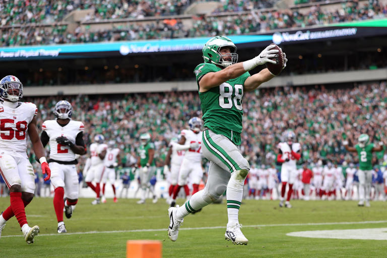 Giants vs. Eagles highlights: Big Blue falls in NFL Week 8 in 13th ...