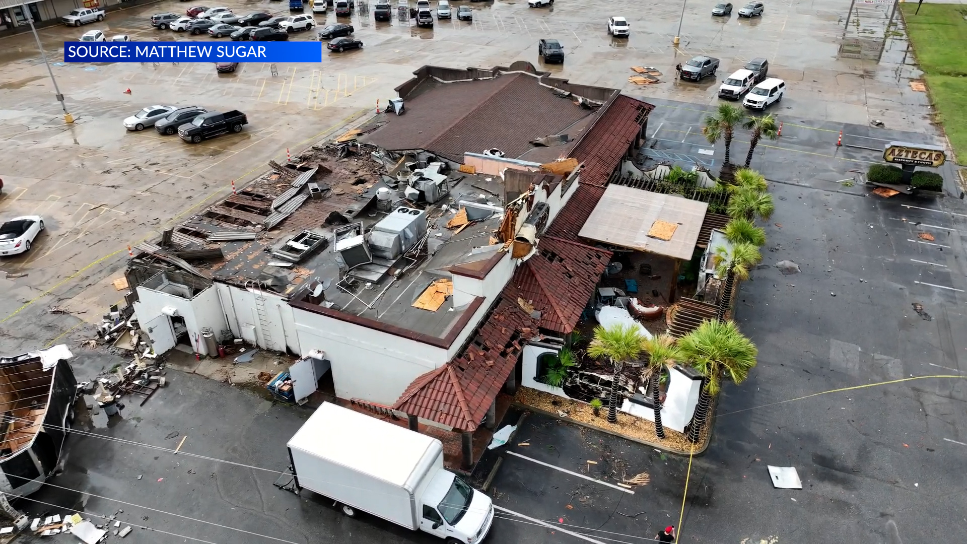 Tornado tears through Gautier, Mississippi