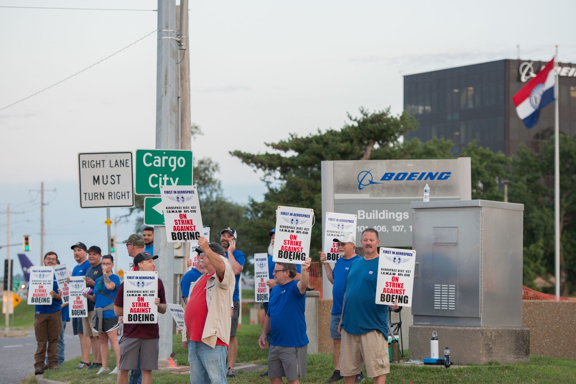 Boeing Defense Workers Reject Latest Offer, Extending Strike