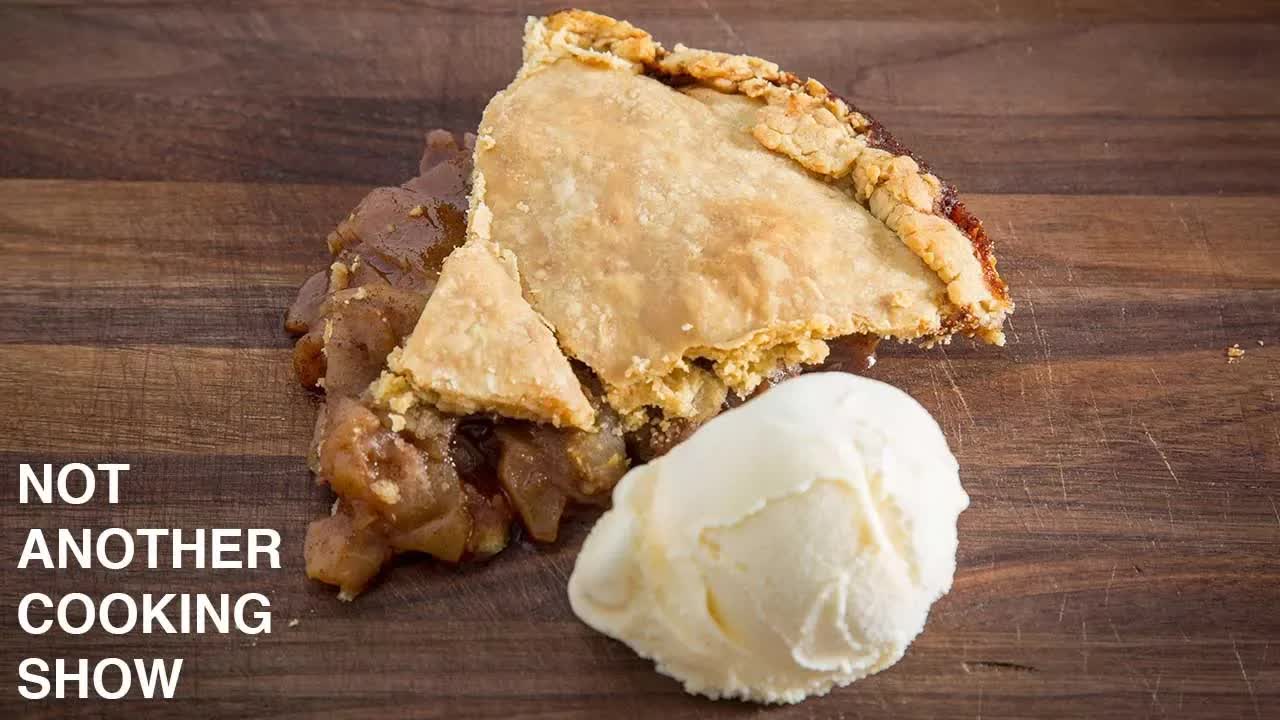 Classic Apple Pie Recipe with Homemade Crust
