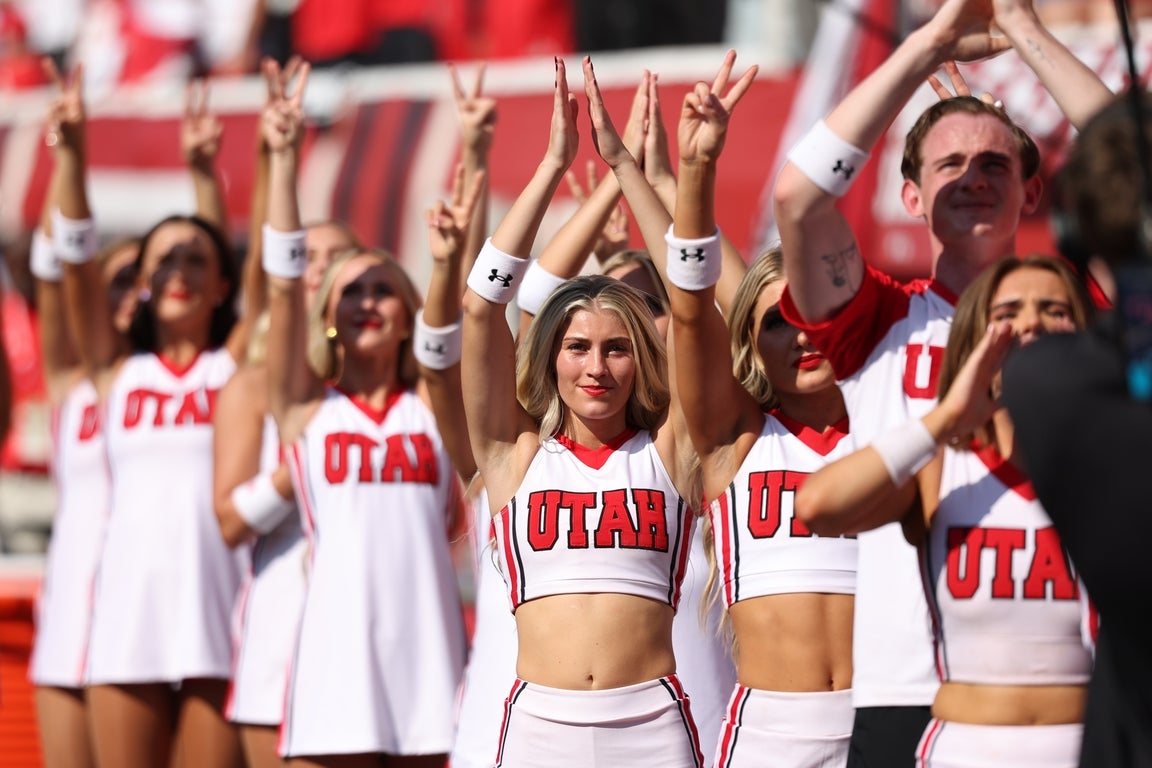 Terrific photos of spirited Utah Utes college cheerleaders