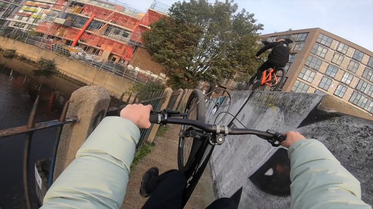 Mountain bike freestyle session in central London