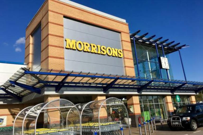 103 Morrisons cafe, Market Kitchen, pharmacy, florist and store ...