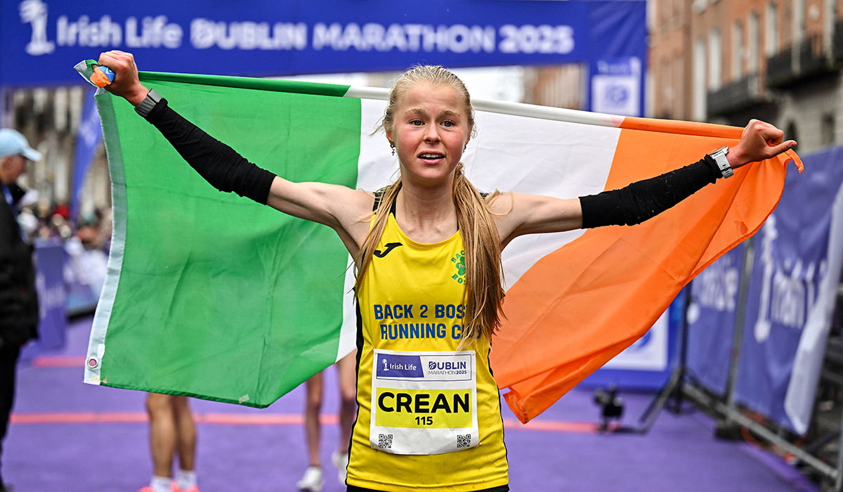 19-year-old runner is first Irish woman to cross Dublin Marathon finish ...