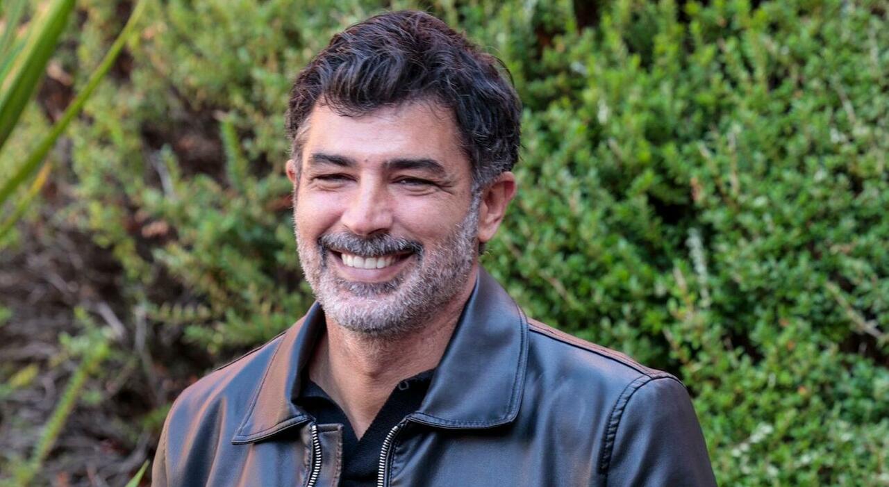 Carmine Recano a Domenica In, chi è l'attore della nuova fiction "Noi ...