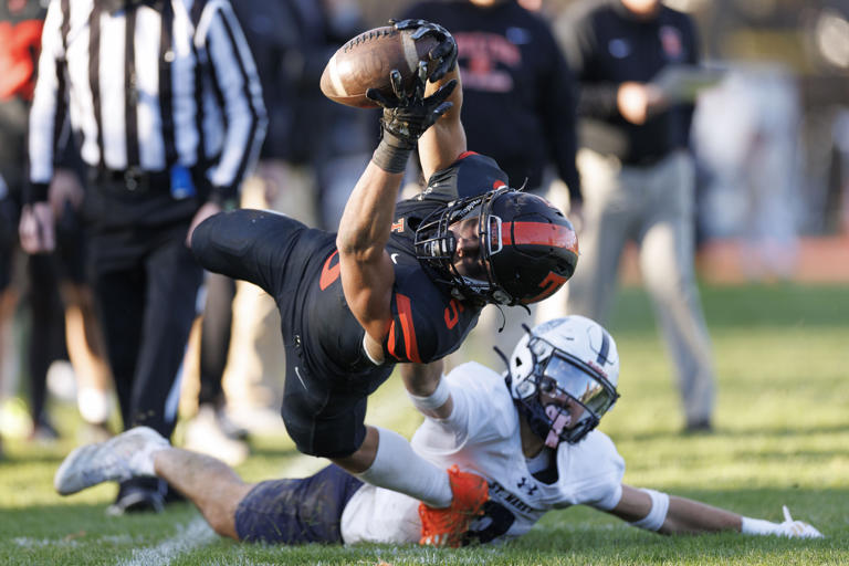 Thayer wins defensive battle over previously unbeaten St. Mark’s, 14-0