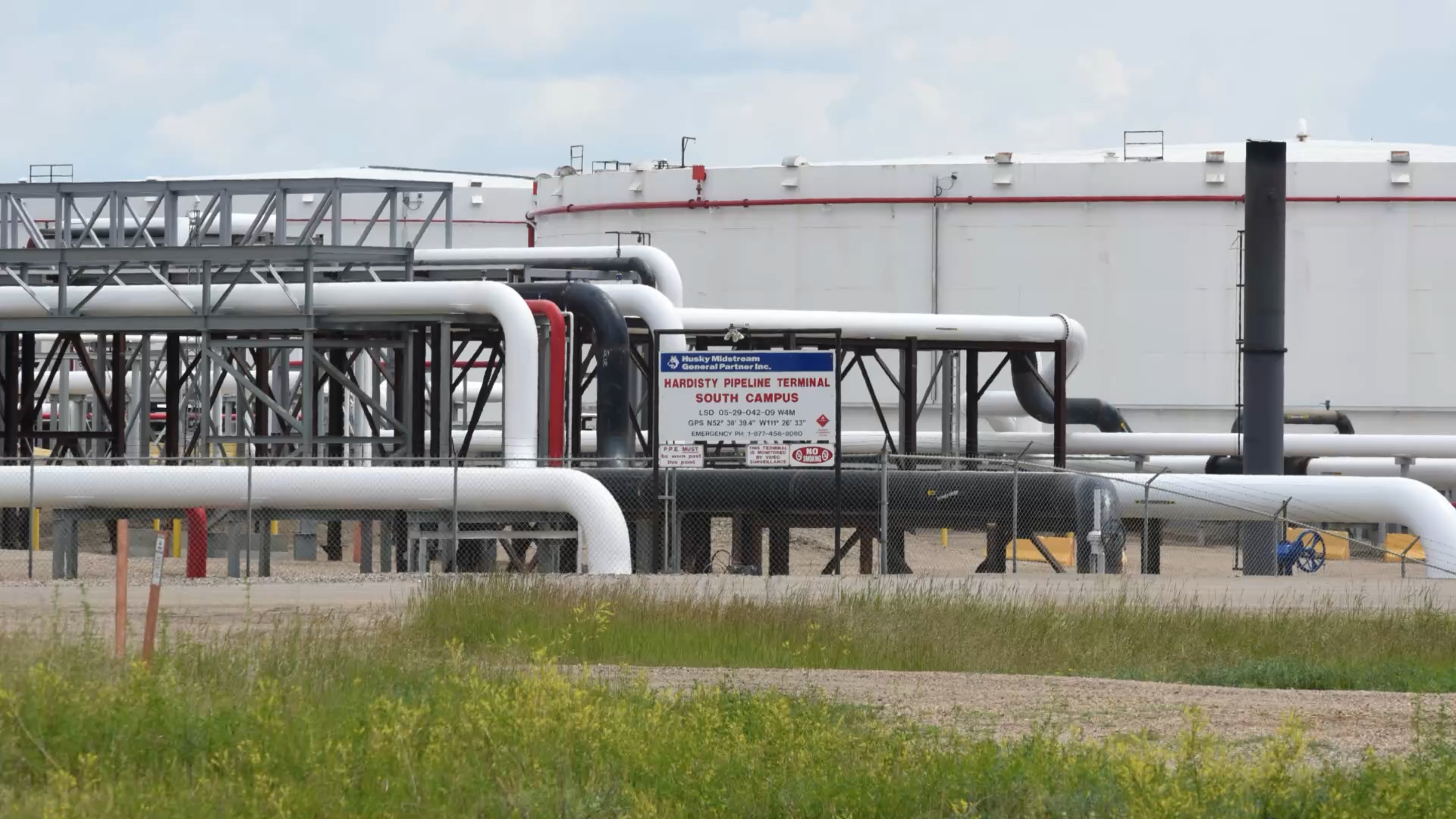 Alberta's latest pipeline push dredges up ghosts of projects past